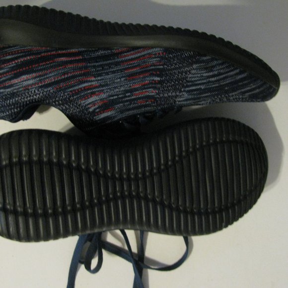 Source Unknown | Shoes | 25 Brand New Shoes Sneakers Unisex Size 43 ...